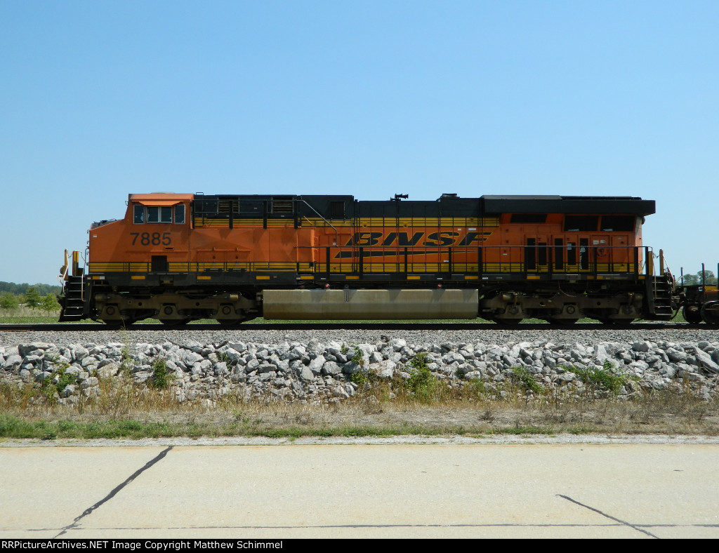 Roster Shot of BNSF 7885